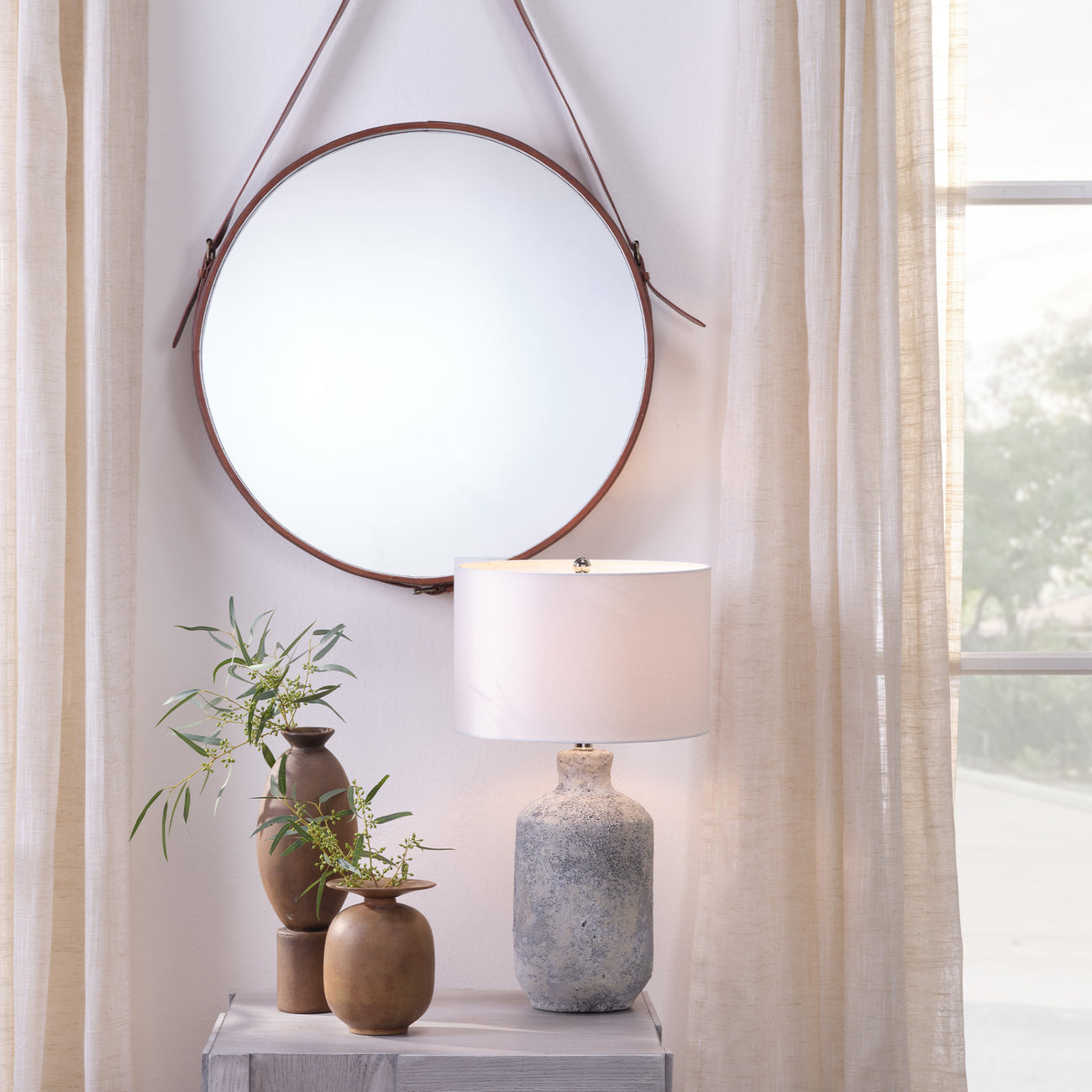 Round Mirror